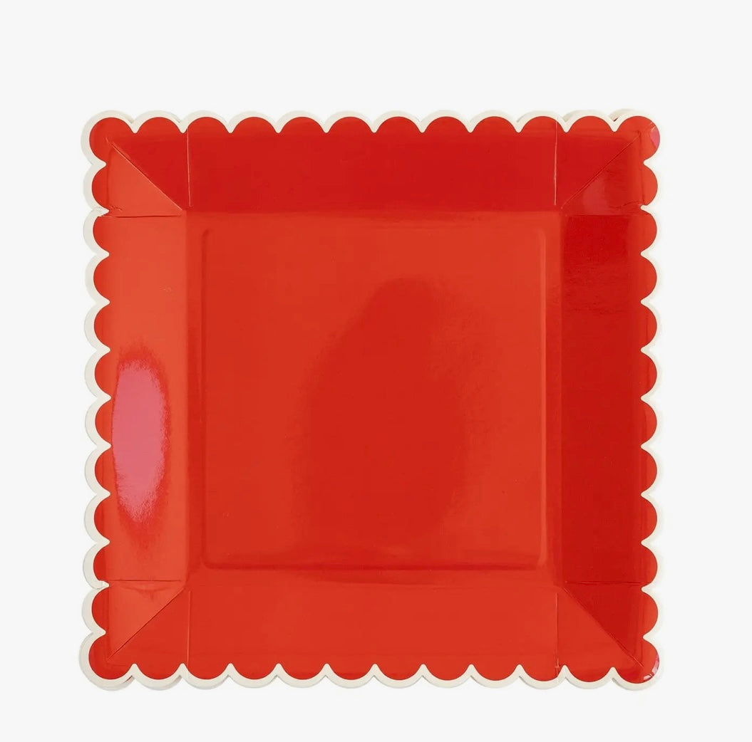 Red Scalloped Paper Plates – The Cottage Basket
